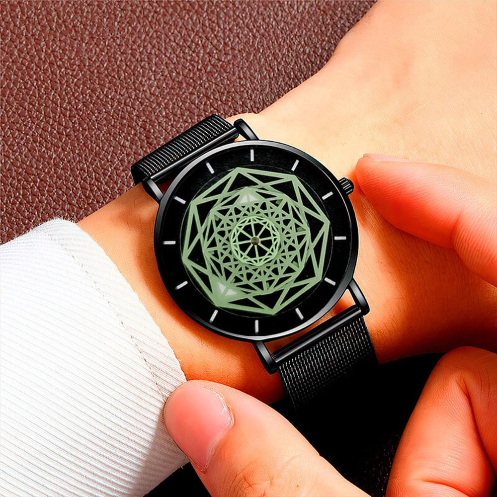 exito.com | Reloj Metalico Negro Segundero Verde